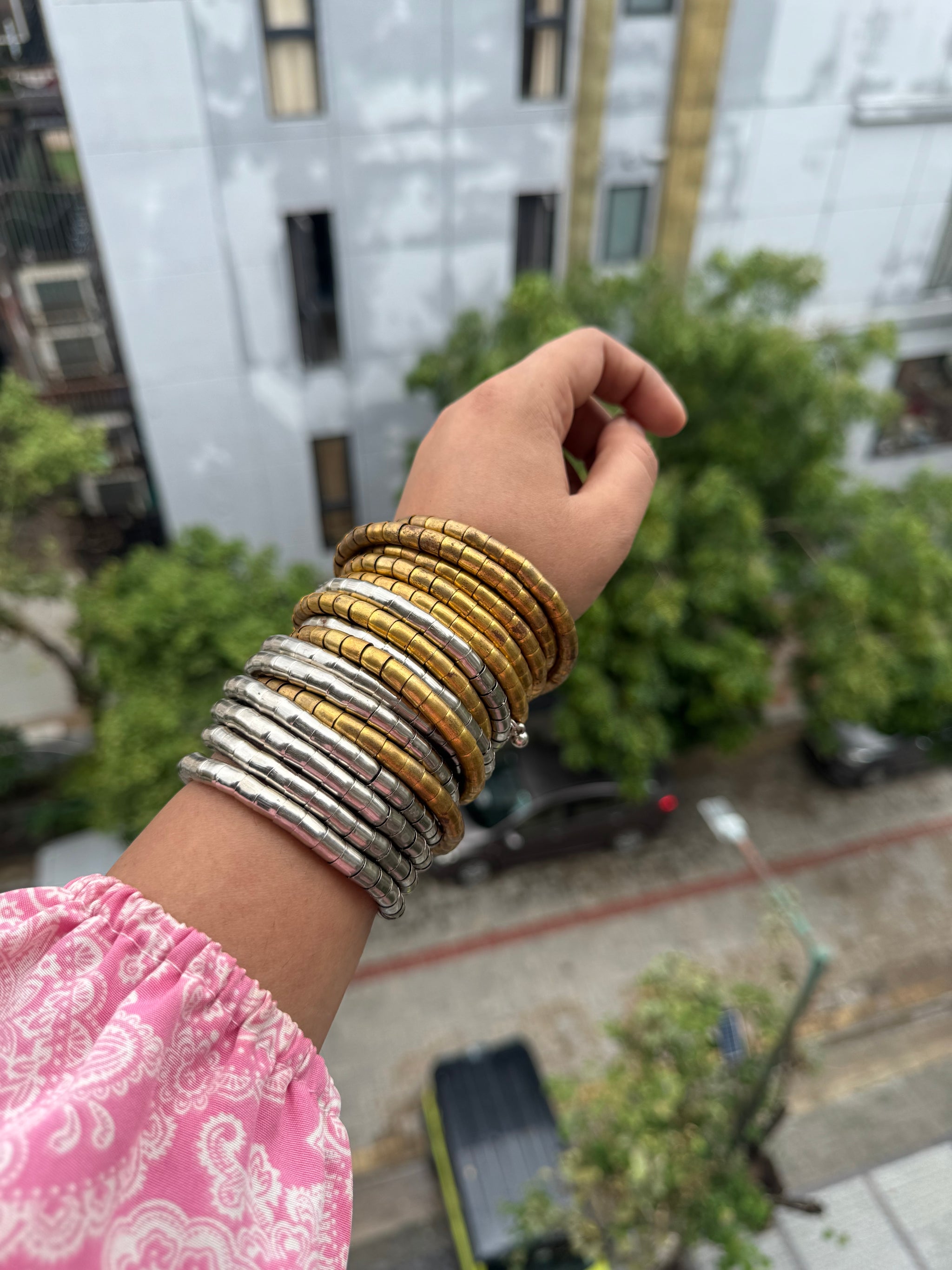 Wrist adjustable circles (set of 2)